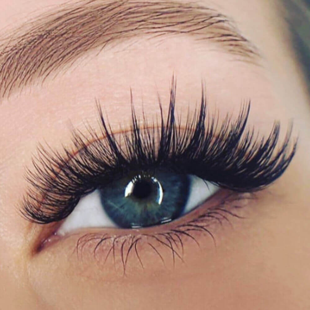 Wispy lash extensions - How to create this look - CharmLash