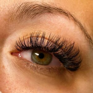 Level Up Beauty With Stunning Doll Eye Lashes Extension