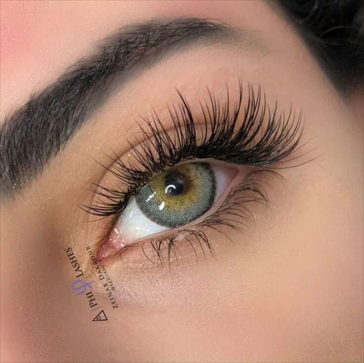 Classic Eyelash Extensions: The Secret For Effortlessly Gorgeous Eyes