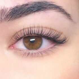 Wispy lash extensions - How to create this look - CharmLash