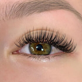 Mastering The Stunning Wet Look Lash Extensions Mapping