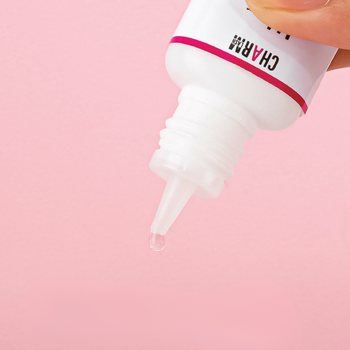 All About Eyelash Extension Glue For Sensitive Eyes