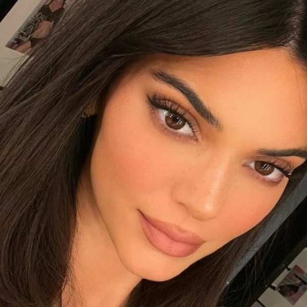 Wispy Cat Eye Lashes: How To Achive This Trendy Lash Style